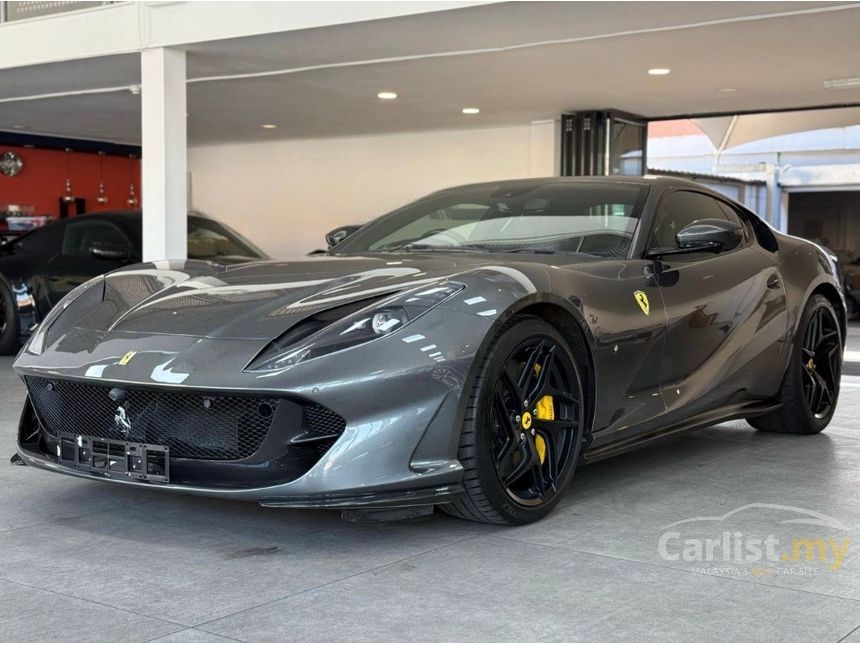Recon 2020 Ferrari 812 Superfast Exotic V12 Grand Tourer Coupe - Carlist.my