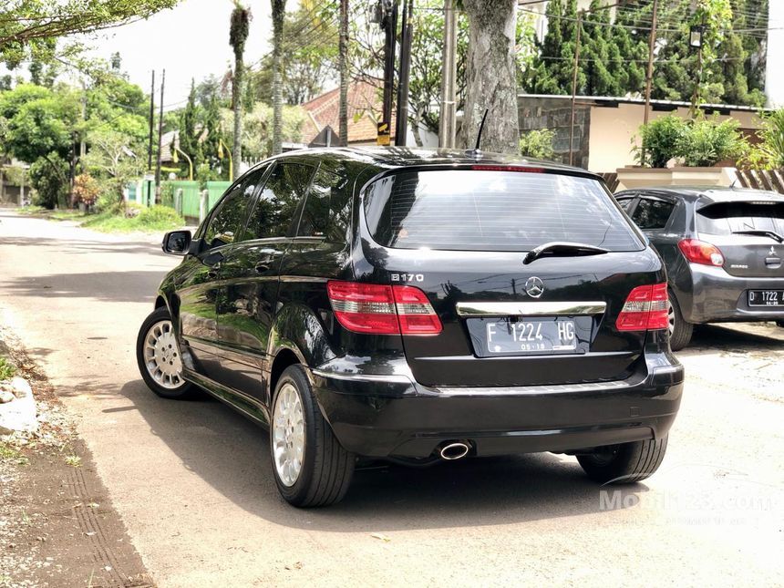 Jual Mobil Mercedes-Benz B170 2009 B170 1.7 di Jawa Barat Automatic ...