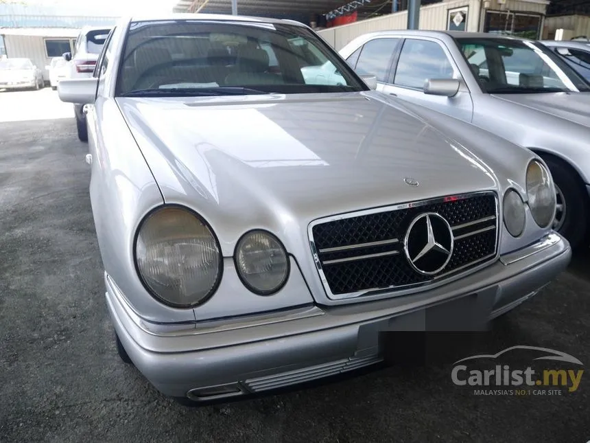 Used 1996 Mercedes-Benz E230 2.3 Sedan (A) - Carlist.my