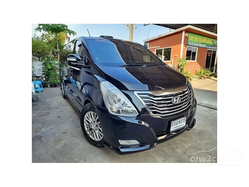 2016 Hyundai Grand Starex 2.5 (ปี 10-17) VIP Wagon มือสอง One2car