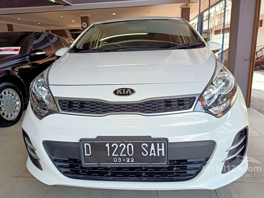 Jual Mobil KIA Rio 2017 UB 1.4 di DKI Jakarta Manual Hatchback Putih Rp ...