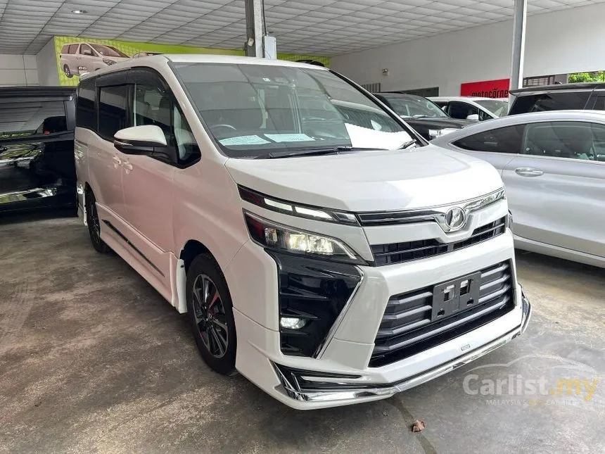 Recon 2018 Toyota Voxy 2.0 ZS Kirameki Edition MPV - 7 SEATER - - Carlist.my