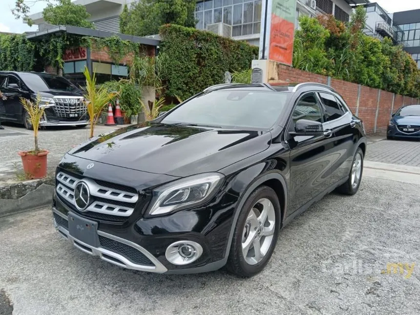 Recon NEW ARRIVAL- 2019 Mercedes-Benz GLA220 2.0 4MATIC SUV*JAPAN SPEC - Carlist.my