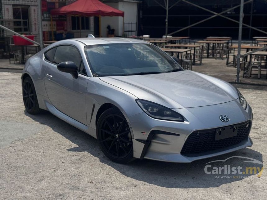 Recon *14k Km Only * 2022 Toyota GR86 RZ COUPE 2.4 (M) W/5YR WRT - Carlist.my