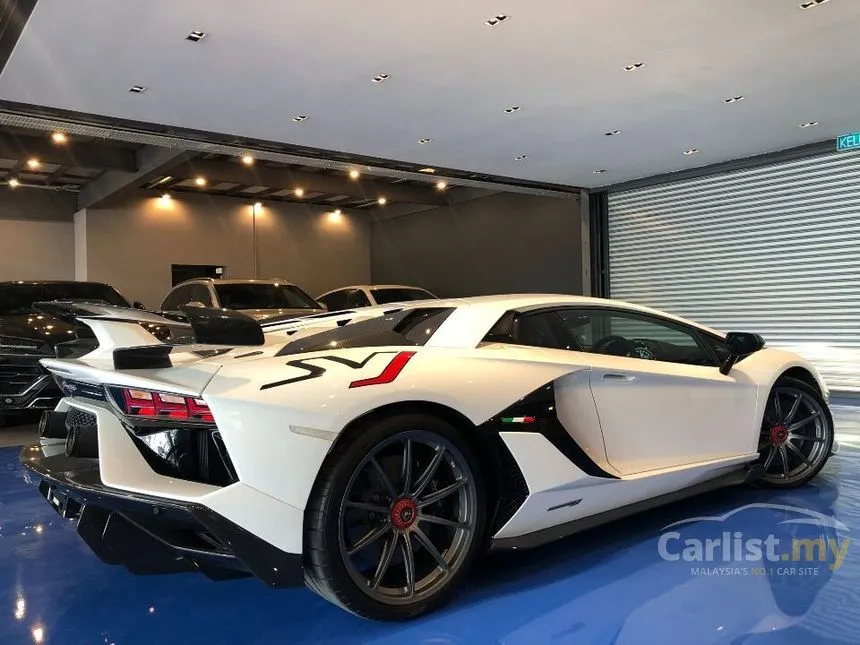 Recon 2019 Lamborghini Aventador 6.5 SVJ Coupe - Carlist.my