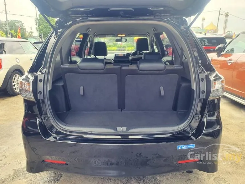 Recon Toyota Wish 1.8 S SPEC MONOTONE 7 SEATER NEW FACELIFT PADDLE ...