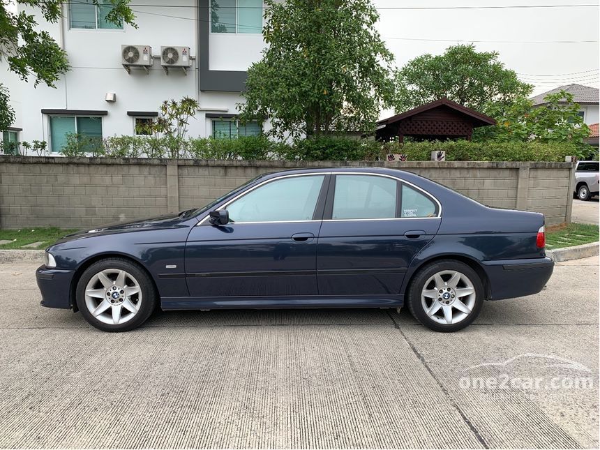 BMW 523i 2002 Sport 2.4 in กรุงเทพและปริมณฑล Automatic Sedan สีน้ำเงิน for 359,000 Baht ...