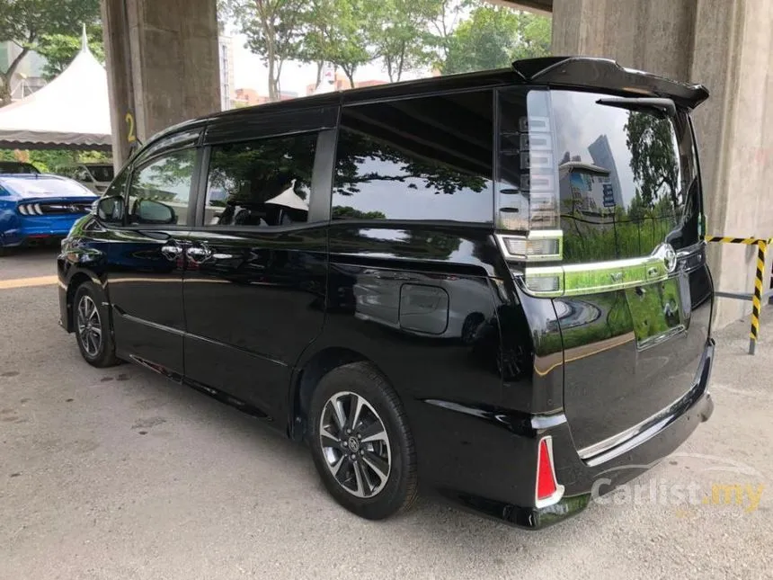 Recon 2019 Toyota Voxy 2.0 ZS Kirameki Edition MPV Facelift Keyless 2 Power Door Reverse Camera ...