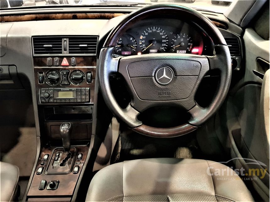 Used 2000 Mercedes-Benz C200 2.0 Elegance 1-Owner - Carlist.my