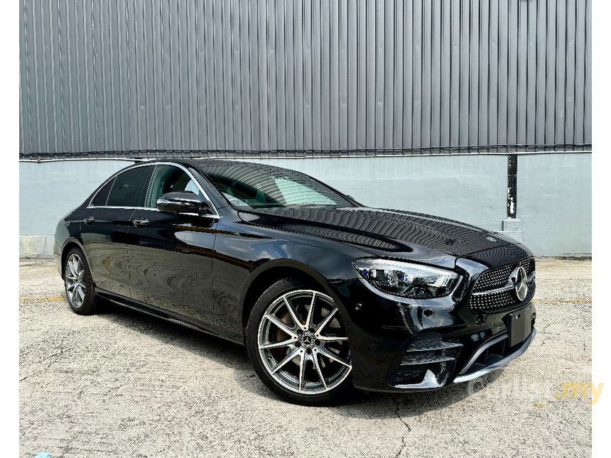 Mercedes-Benz E300 2.0 AMG 2021 - RM 229,000 - Carlist.my