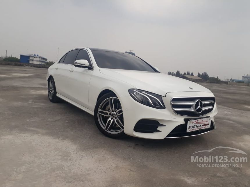 Jual Mobil Mercedes-Benz E300 2018 AMG Line 2.0 di DKI Jakarta ...