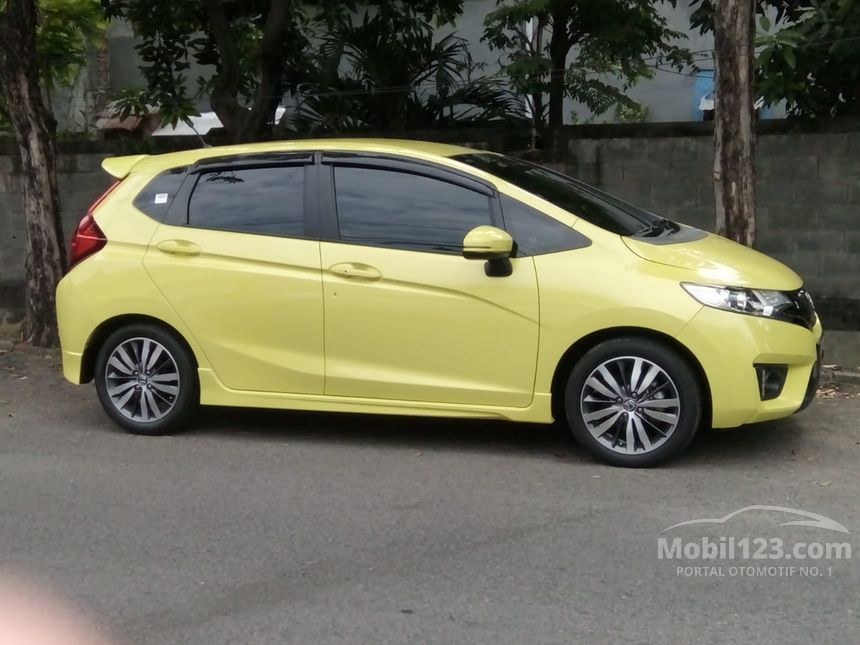 Jual Mobil Honda Jazz 2016 RS 1.5 di Jawa Tengah Automatic Hatchback ...