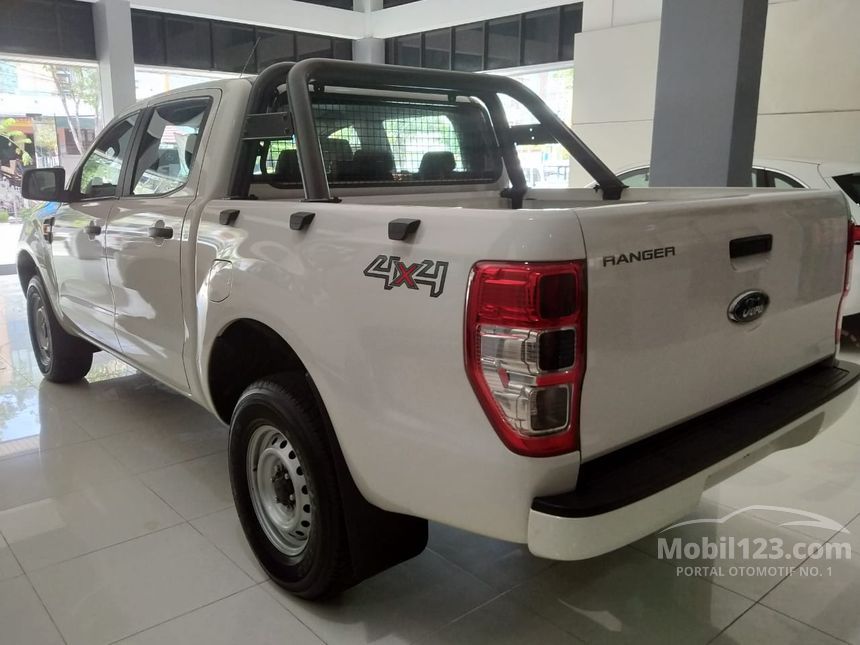 Jual Mobil Ford Ranger 2019 Base 2.2 di Jawa Barat Manual Pick-up Putih ...