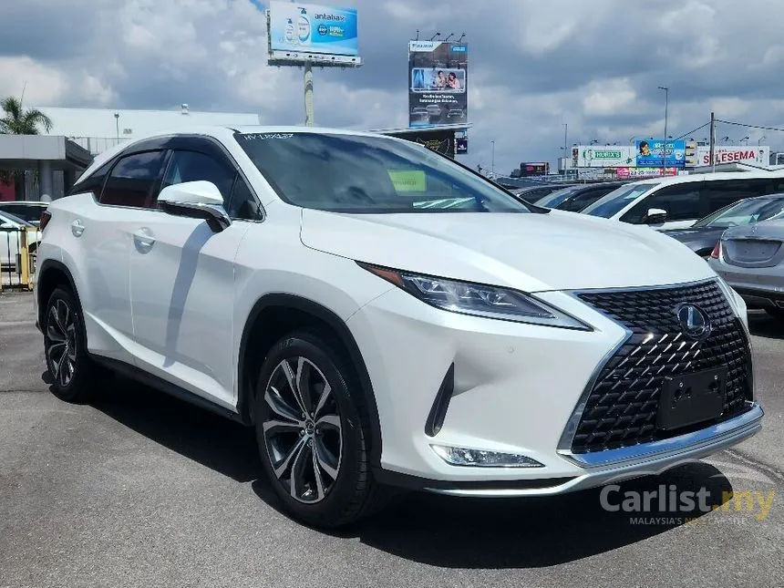 Recon 2019 Lexus RX300 2.0 VER-L (SUNROOF-4 CAMERA-HUD-BSM-3 LED-ORI MILEAGE 19K KM-FULL SPEC ...