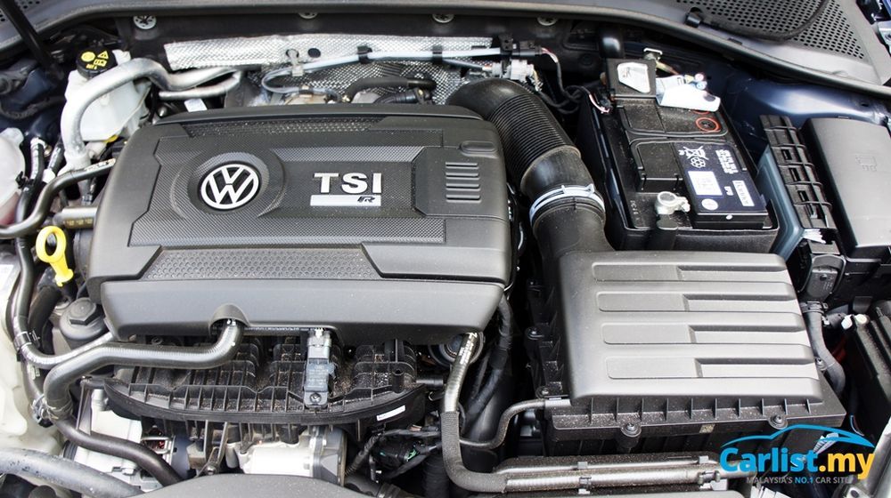 Review: Volkswagen Golf R Mk 7.5 – Track It On Sunday, Commute With It ...