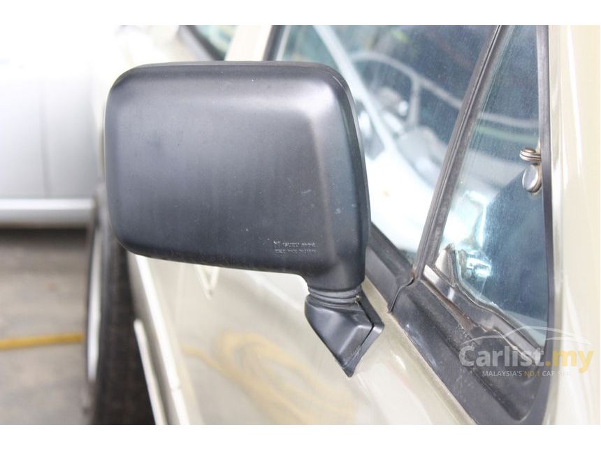 Isuzu Invader 1997 2.8 in Negeri Sembilan Manual Pickup Truck Gold for ...