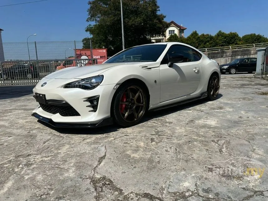 Recon 2019 Toyota 86 2.0 GT LIMITED BLACK PACKAGE WITH ADVAN RACING RIMS (MANUAL) - Carlist.my