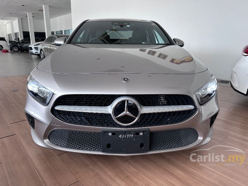 Recon 2020 Mercedes-Benz A180 1.3 SE Sedan - Carlist.my