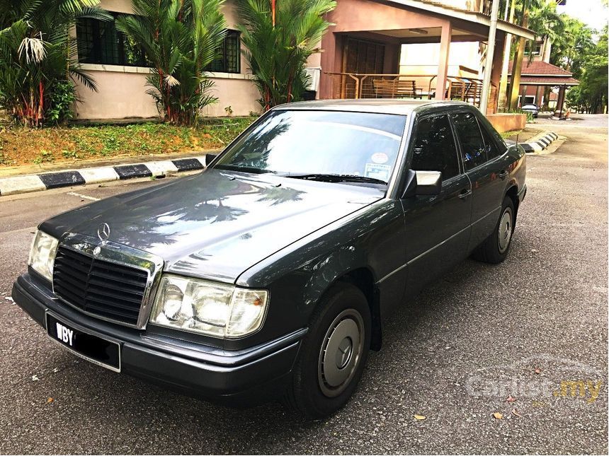 Mercedes-Benz 200E 1990 Masterpiece 2.0 in Kuala Lumpur Automatic Sedan ...