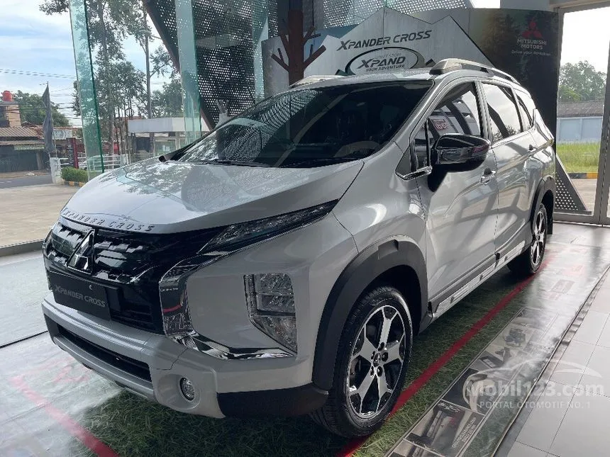 Jual Mobil Mitsubishi Xpander 2022 CROSS 1.5 di Banten Automatic Wagon ...