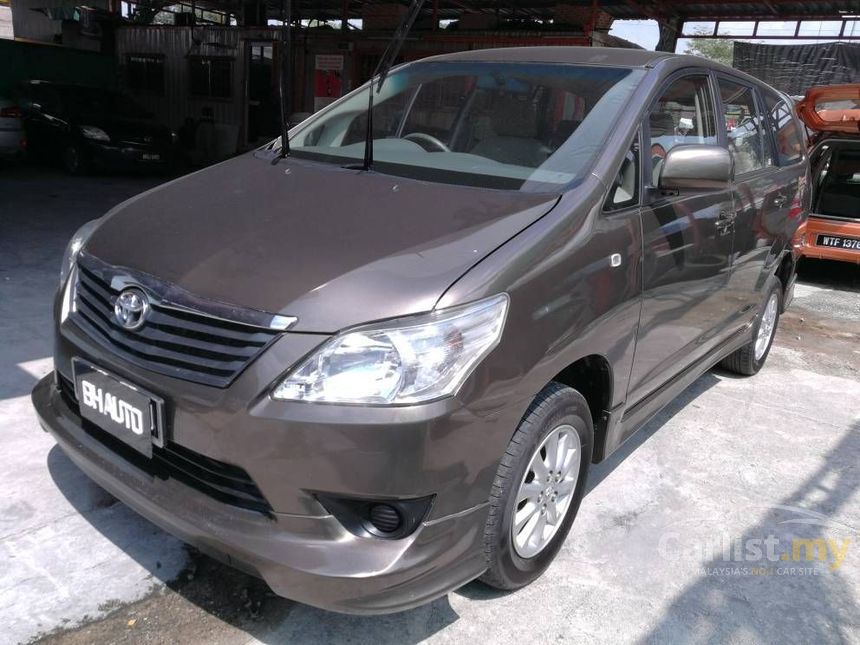 Used 2012 Toyota Innova 2.0 * LOW MILEAGE * ENGINE SMOOTH * SUSPENSION ...