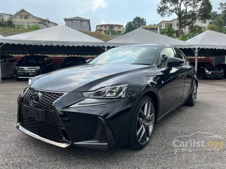 Recon 2017 Lexus IS200t 2.0 F Sport Sedan / JAPAN SPEC / BSM / PRE ...
