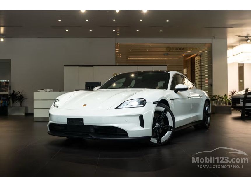 Jual Mobil Porsche Taycan 2025 4S Performance Battery di Bali Automatic ...