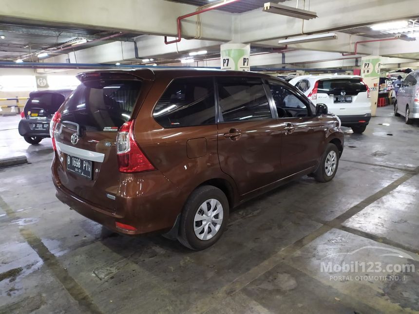 Jual Mobil Toyota Avanza 2016 E 1.3 di DKI Jakarta Automatic MPV Coklat ...