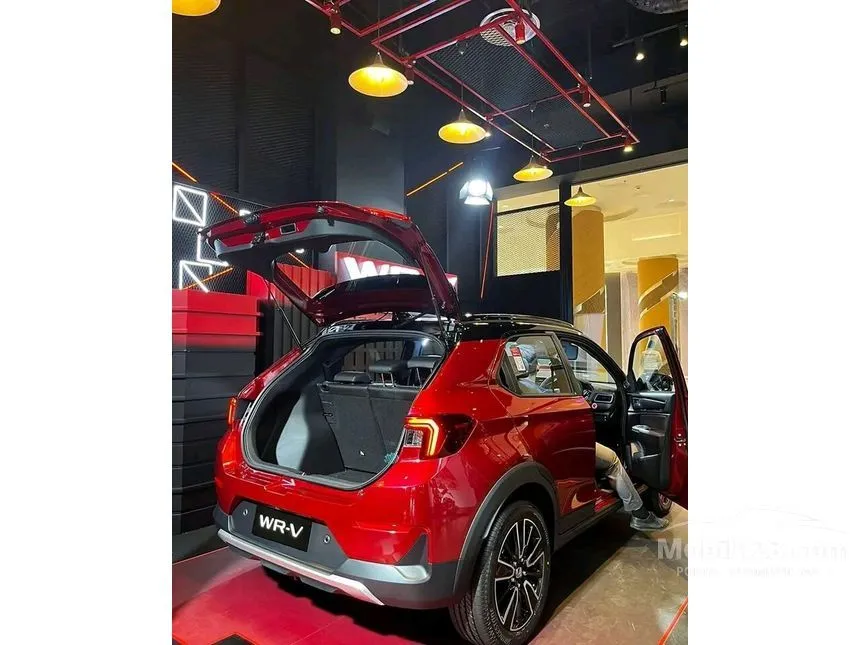 Jual Mobil Honda WR-V 2022 RS 1.5 di DKI Jakarta Automatic Wagon Merah ...