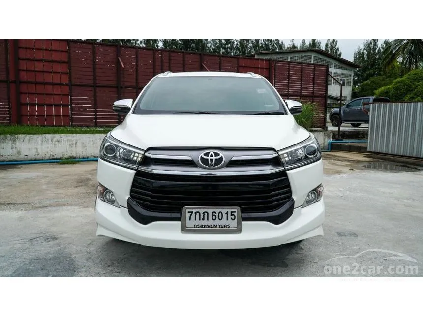 2018 Toyota Innova 2.8 (ปี 16-20) Crysta V Wagon for sale on One2car