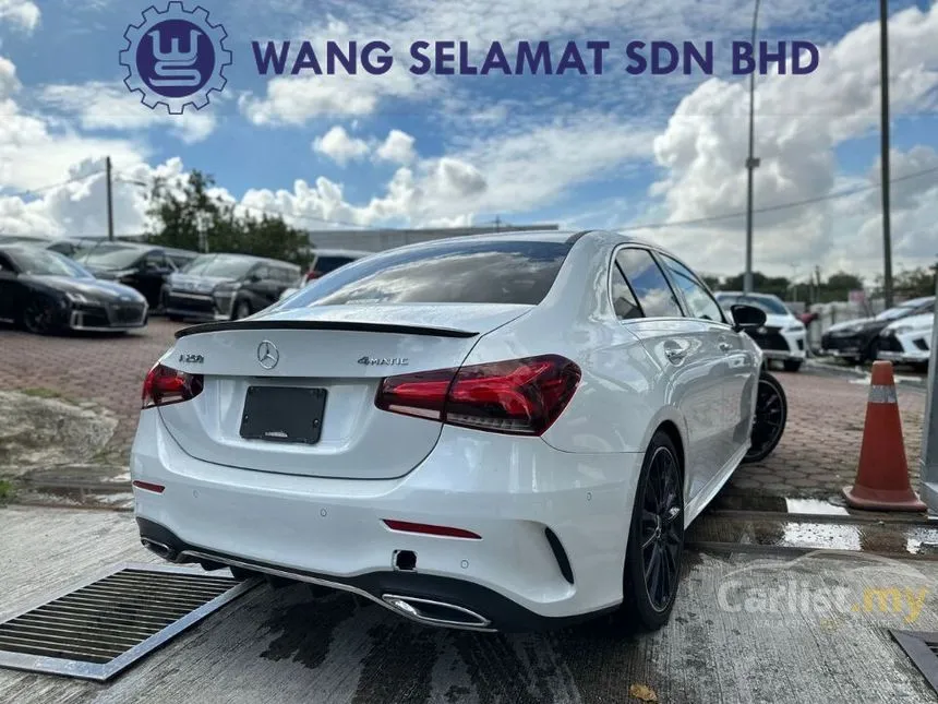 Recon 2020/19 Mercedes-Benz A250 2.0 AMG Line SEDAN + A180 hatchback // 360 CAM // AMBIENT LIGHT ...