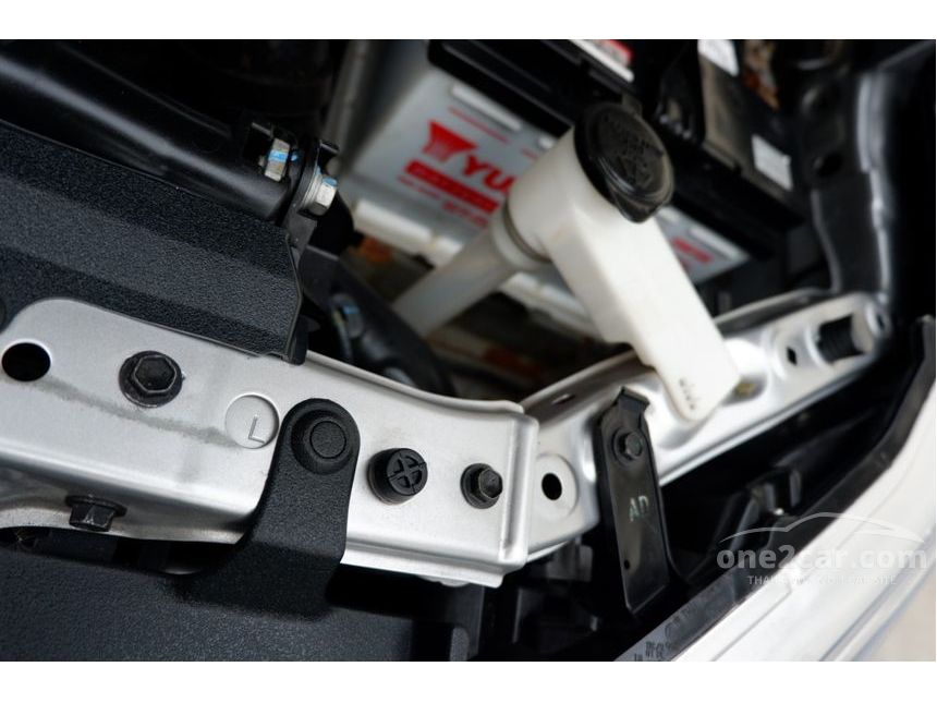 Toyota Hilux Revo 2015 J Plus 2.4 in กรุงเทพและปริมณฑล Manual Pickup สี ...