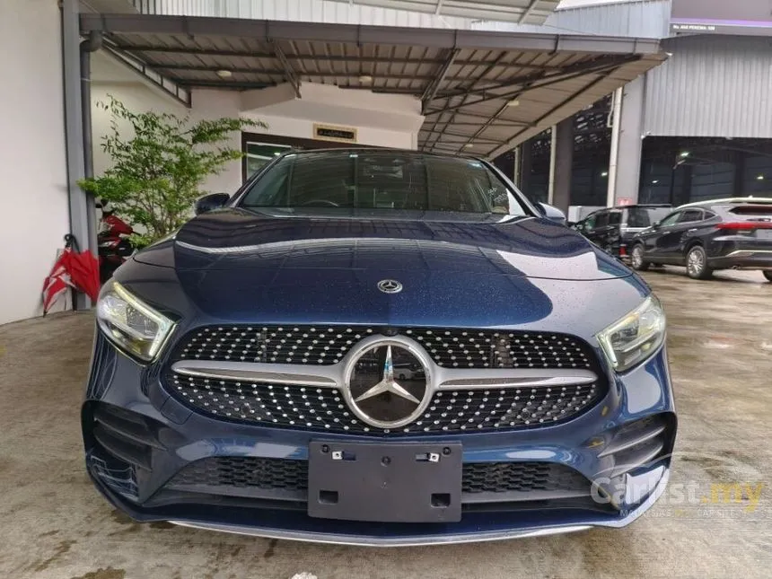 Recon 2020 Mercedes-Benz A250 2.0 AMG SEDAN NFL PANAROMIC ROOF BURMESTER UNREG - Carlist.my