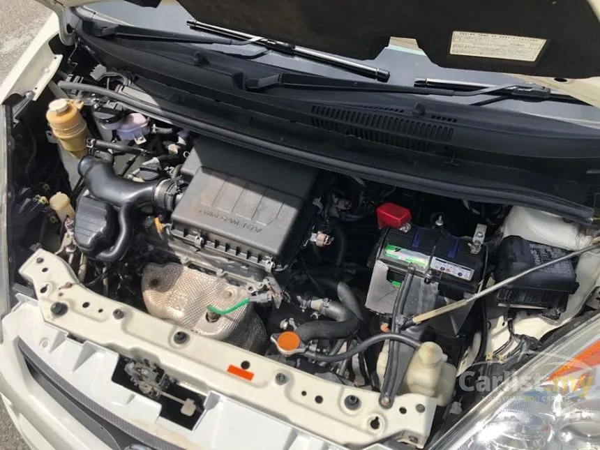 Used 2014 Perodua Alza 1.5 EZ MPV SUNROOF LOW MILE FAMILY CAR 7SEATER ...