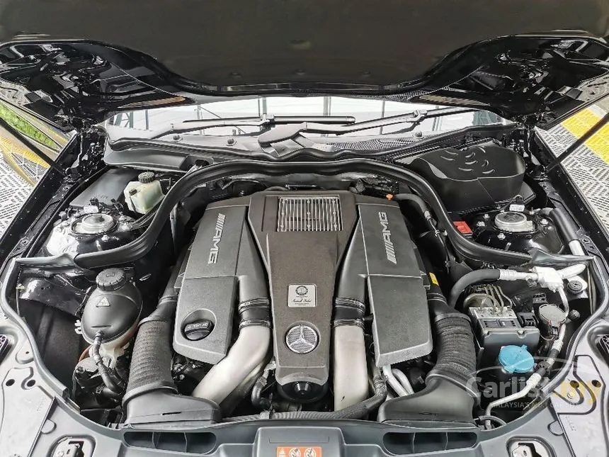 Used Mercedes Benz CLS63 AMG 5.5 V8 TURBO 4MATIC WARRANTY - Carlist.my