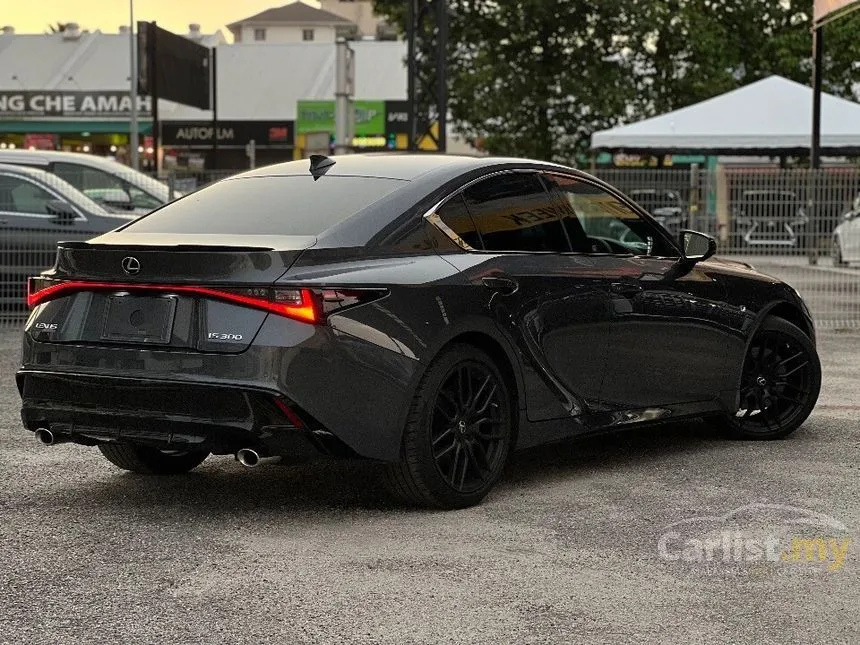 Recon 2021 Lexus IS300 2.0 F Sport Sedan Mode Black Version, Rare Color ...