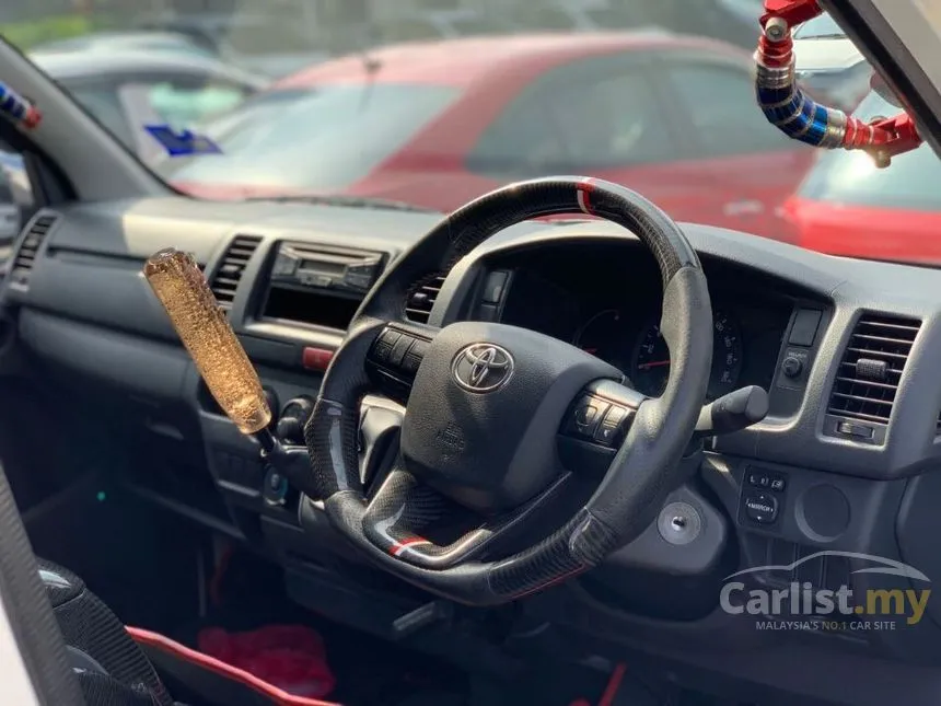 Used 2018 T/HIACE 2.5 PANEL VAN Recaro + TRD FULL L0AN 9 YEARS MERDEKA ...