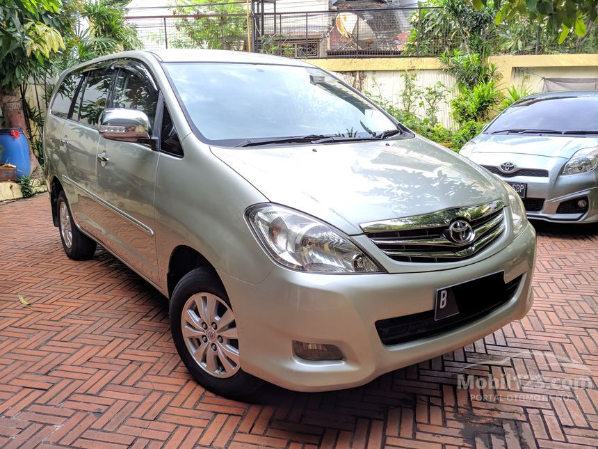 Jual Mobil Toyota Kijang Innova 2009 V 2.0 di DKI Jakarta Automatic MPV ...