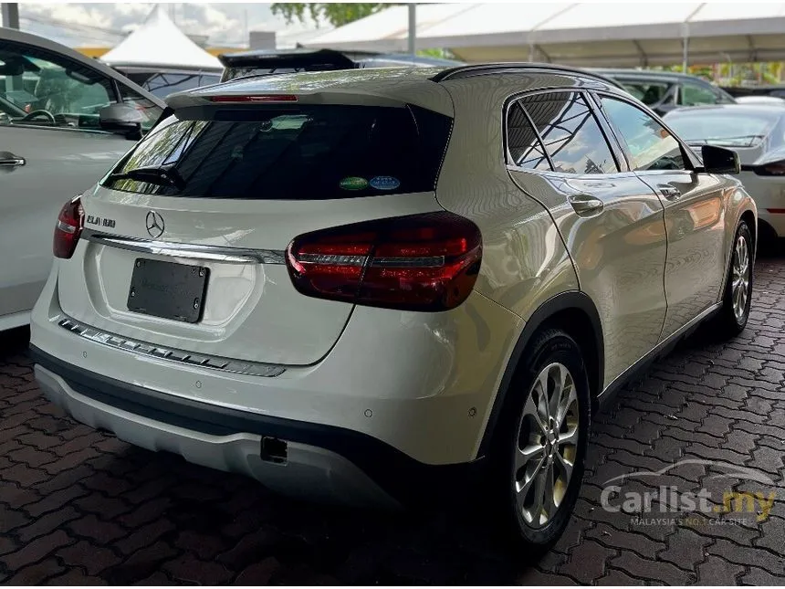 Recon 2017 Mercedes-Benz GLA180 1.6 AMG SUV - Carlist.my