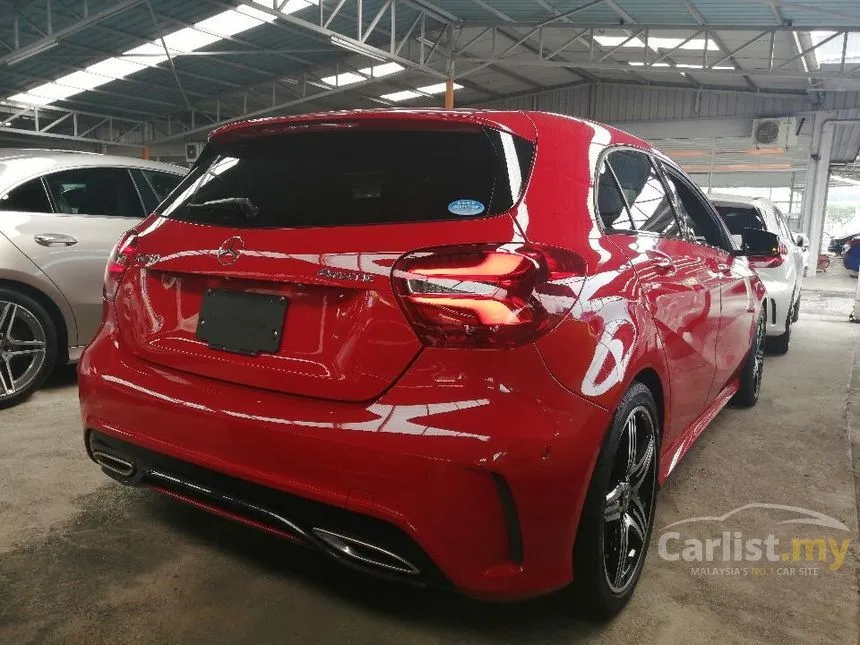 Recon 2018 Mercedes-Benz A250 2.0 AMG Hatchback [P/ROOF, EMLSx2, Reverse Camera] - Carlist.my