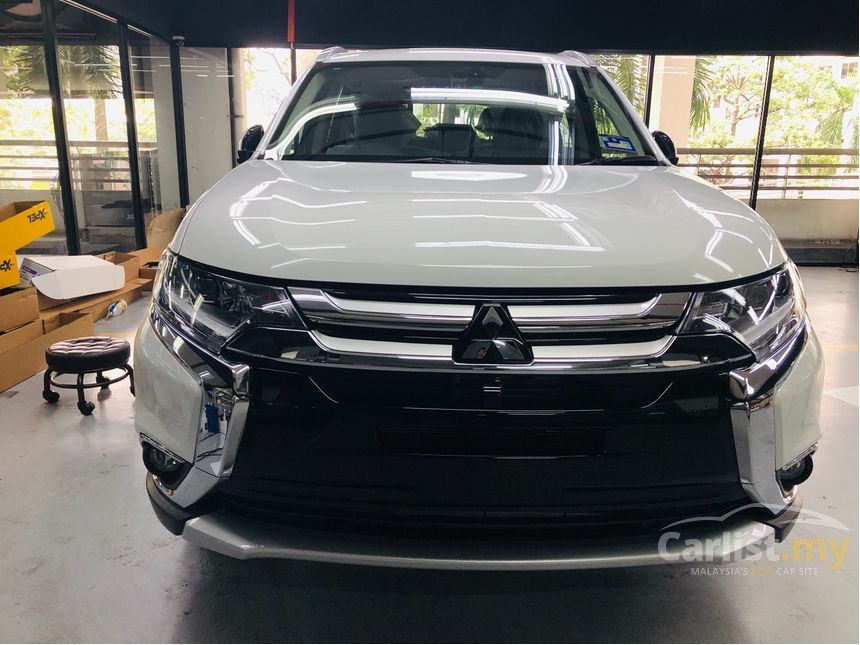 Mitsubishi Outlander 2019 2.0 in Selangor Automatic SUV White for RM ...