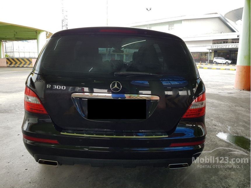 Jual Mobil Mercedes-Benz R300 L 2011 Family 3.0 di DKI Jakarta ...