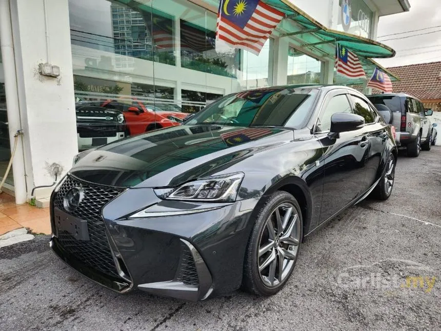 Recon 2019 Lexus IS300 2.0 F Sport Sedan - Carlist.my