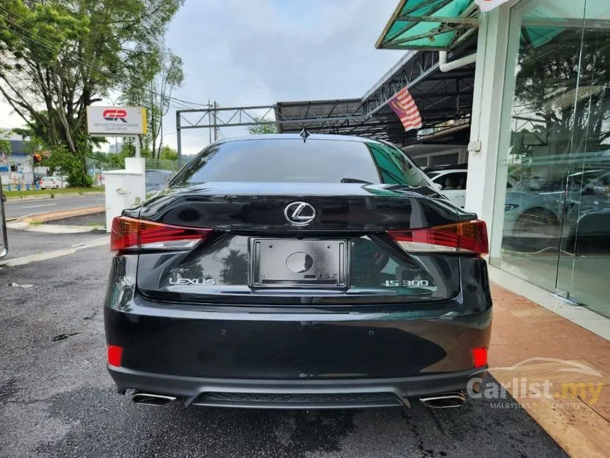 Recon 2019 Lexus IS300 2.0 F Sport Sedan - Carlist.my