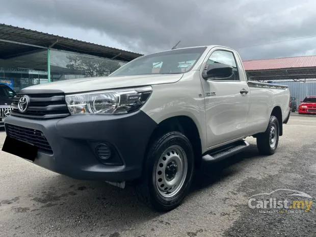 Toyota Hilux Inanam Less than 50000km | Carlist.my
