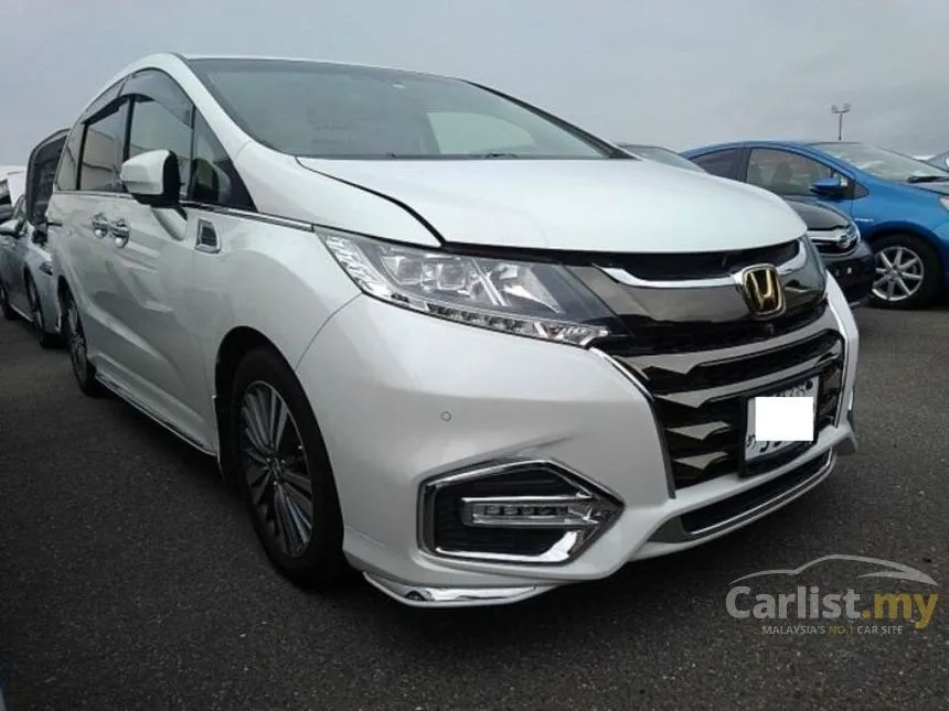 Recon 2018 Honda Odyssey 2.4 EXV MPV 360 Cam Golden Emblem Facelift - Carlist.my