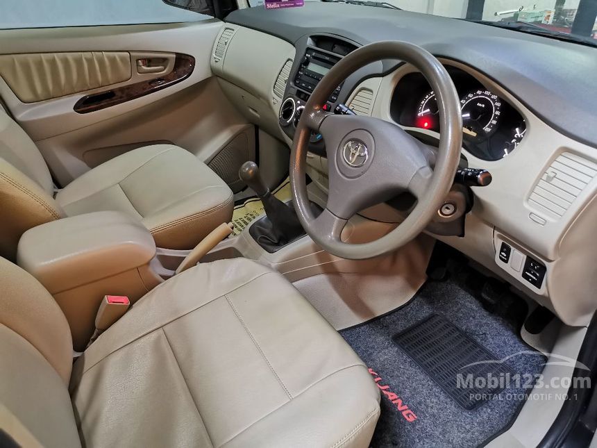 Jual Mobil Toyota Kijang Innova 2010 G 2.0 di DKI Jakarta Manual MPV ...