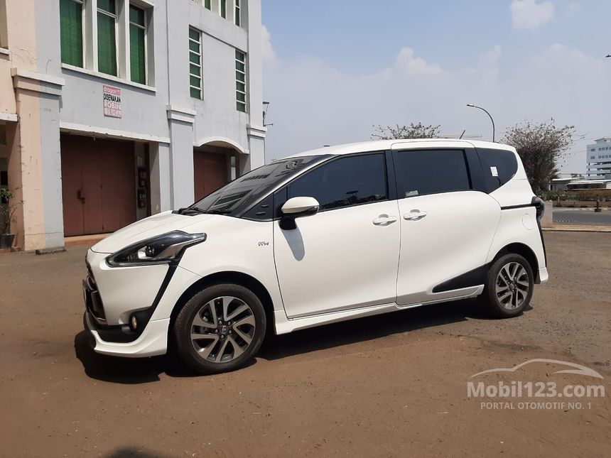 Jual Mobil Toyota Sienta 2017 Q 1.5 di DKI Jakarta Automatic MPV Putih ...