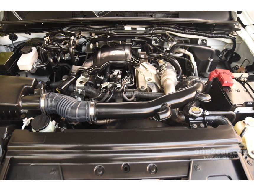 Nissan NP 300 Navara 2018 KING CAB E 2.5 เกียร์ธรรมดา สีขาว | One2car ...