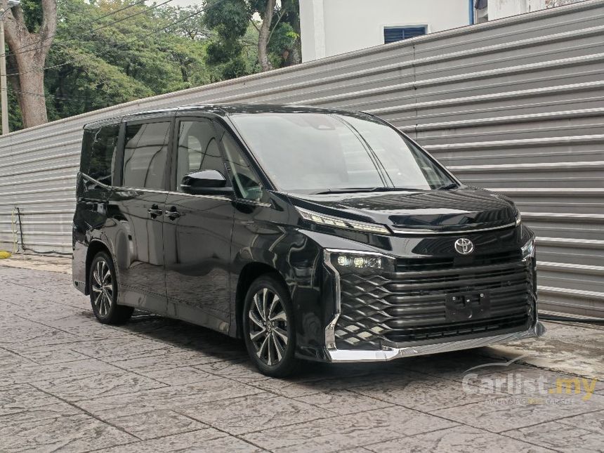 Recon 2022 Toyota Voxy 2.0 S-Z MPV - 24K KM, Grade 4.5B, Full Spec, 360 ...